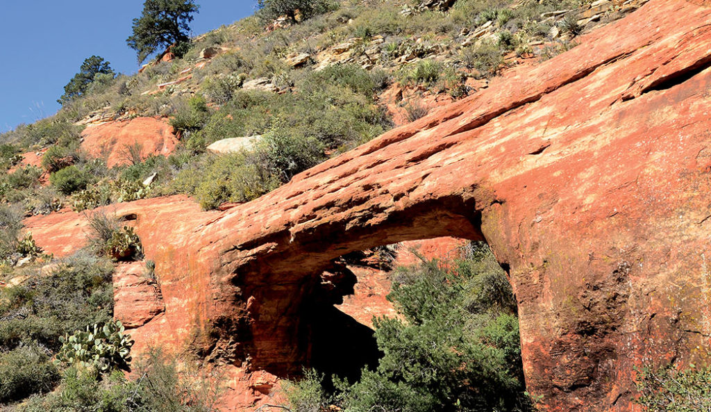 Vultee Arch Trail in Sedona